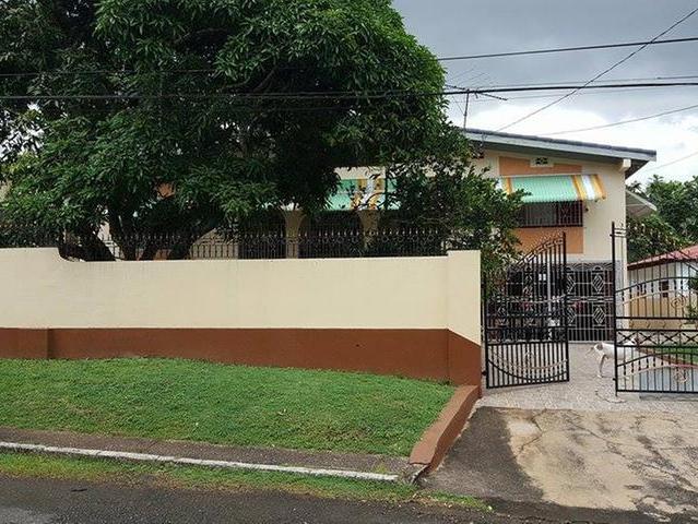 House For Sale: MICKLETON, Linstead | $18,000,000 | Keez