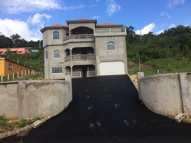 House For Sale: 14 SPUR TREE KOLANUT CRES, Spur Tree | $380,000 | Keez