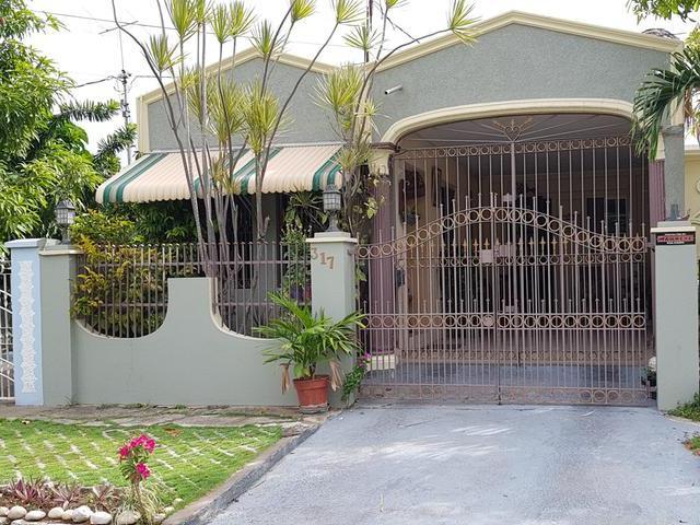 House For Sale: EAST AINTREE, Greater Portmore | $13,500,000 | Keez