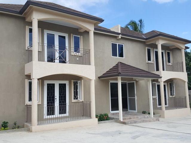 Apartment For Rent: HOPE PASTURES, Kingston 6 | $135,000 | Keez