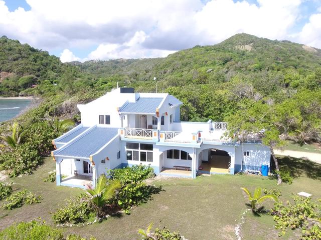 House For Sale: DON CHRISTOPHER'S POINT, Annotto Bay | $530,000 | Keez