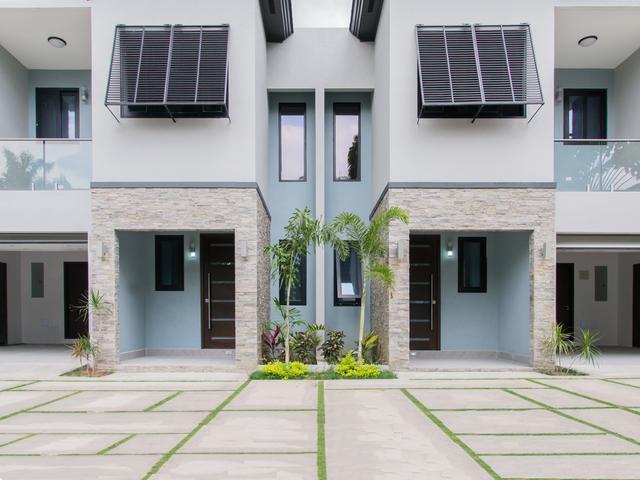 Townhouse For Sale: 39 NORBROOK DRIVE, Kingston 8 | $67,000,000 | Keez