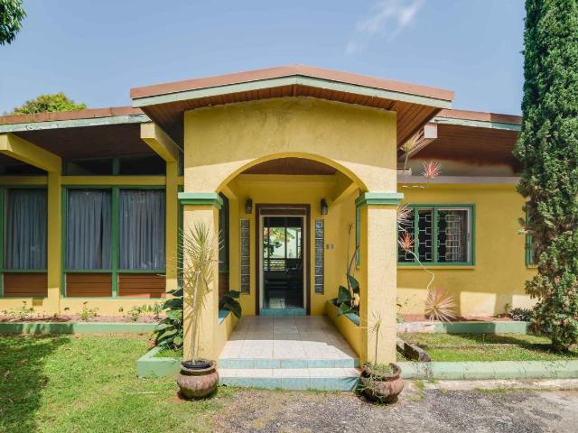 House For Sale: BRUMALIA GARDENS, Mandeville | $34,000,000 | Keez