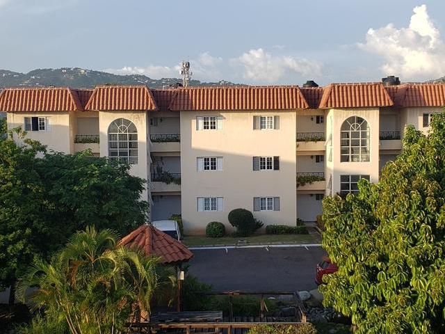 Apartment For Sale: PLANTATION SPRINGS, Kingston 19 | $16,500,000 | Keez