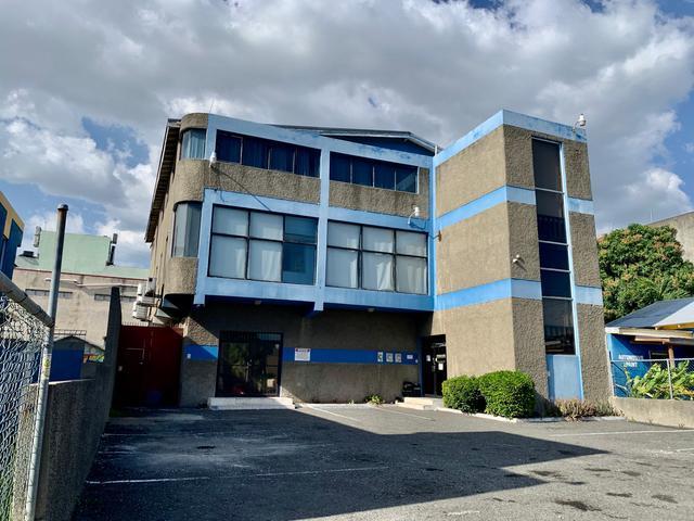 Offices / Commercial Bldg For Rent: 6 COLLINS GREEN AVENUE, Kingston 5 ...