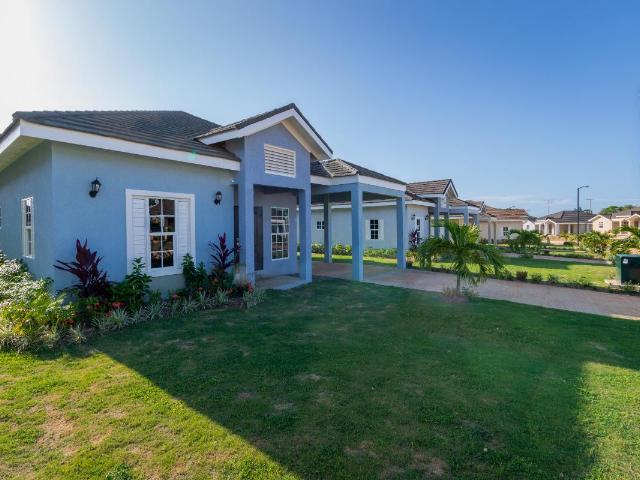 House For Sale: MANGO VALLEY ROAD, Oracabessa | $245,160 | Keez