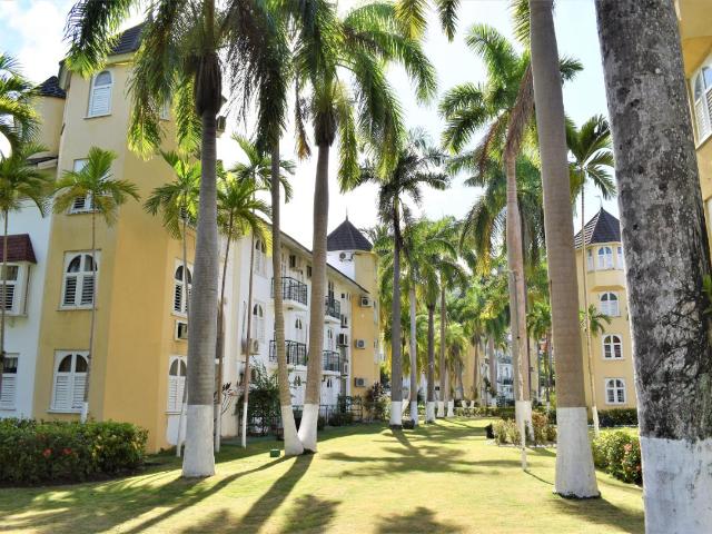 Apartment For Sale: MAIN STREET, OCHO RIOS, Ocho Rios | $17,500,000 | Keez