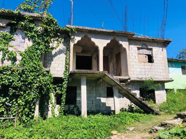 House For Sale: ROSEMOUNT HEIGHTS, Montego Bay | $120,000 | Keez