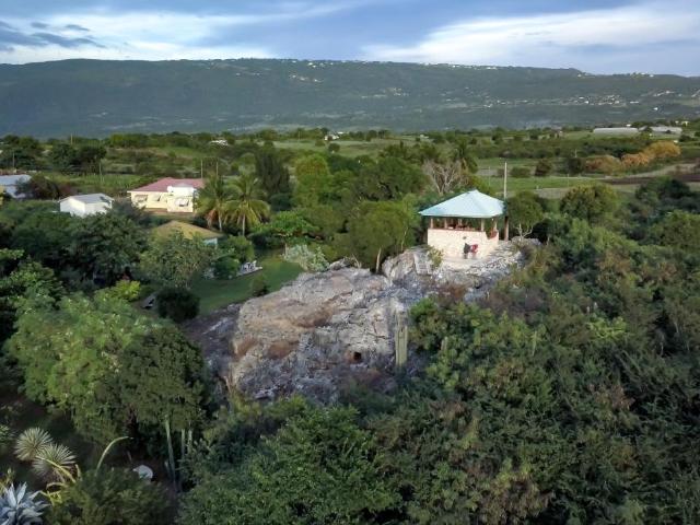 House For Sale: PEDRO PLAINS, Treasure Beach | $225,000 | Keez