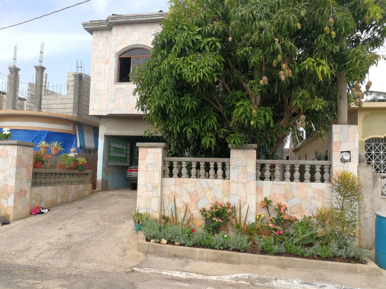 House For Sale: BEGONIA WAY, May Pen | $17,000,000 | Keez