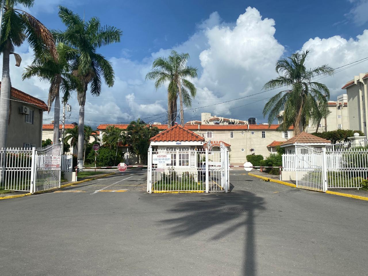 Apartment For Sale: CONSTANT SPRING ROAD, Kingston 8 | $25,000,000 | Keez