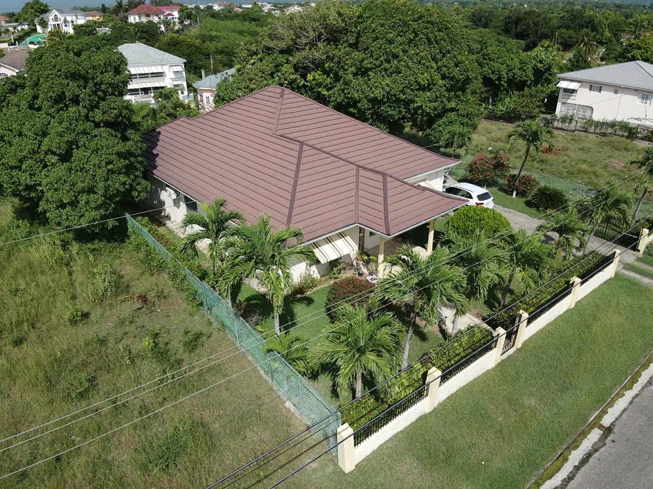 House For Rent: ELI DRIVE, SUNNY ACRES, May Pen | $120,000