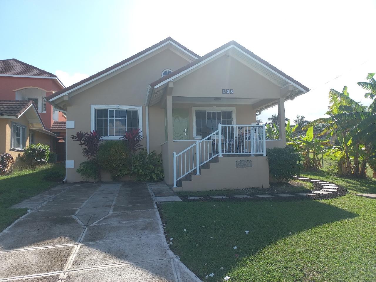 House For Sale: HARTLAND ESTATE, Ocho Rios | $350,000 | Keez