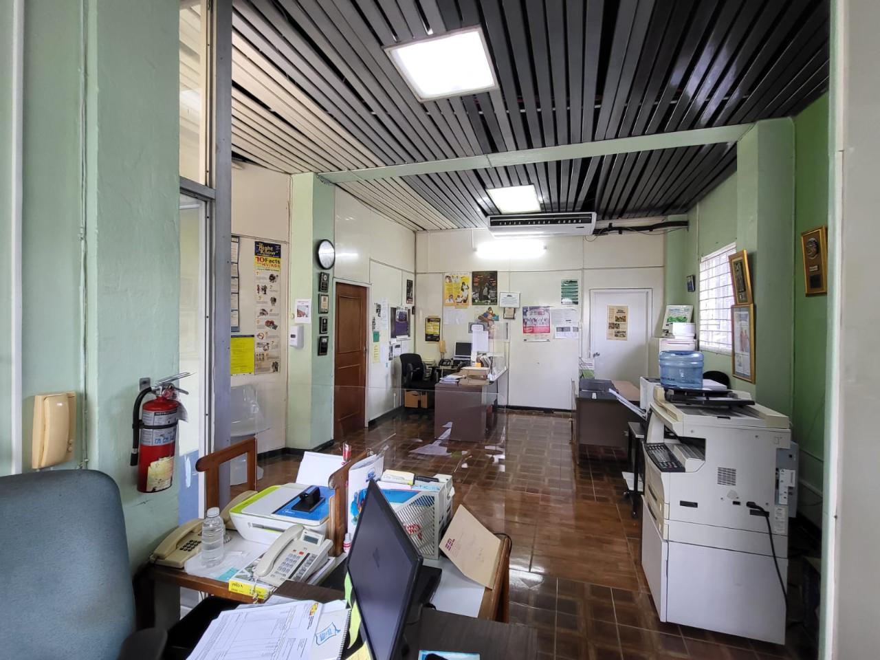 Offices / Commercial Bldg For Rent: EAST STREET, Kingston 1 | $240,000 ...