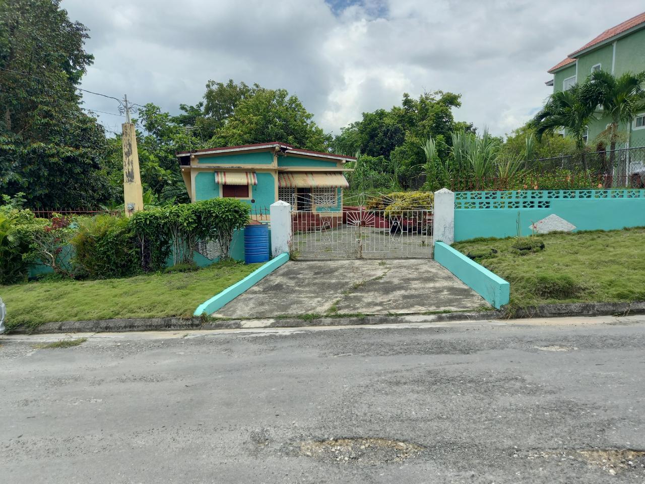 House For Sale: MIDDLETON, ST. THOMAS, Morant Bay | $10,500,000 | Keez