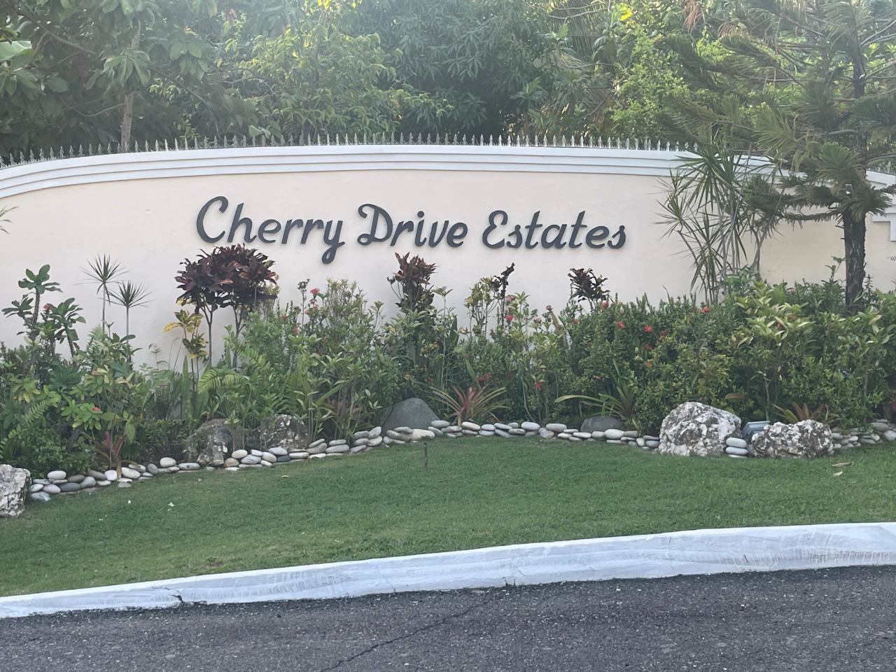 House For Sale: CHERRY DRIVE, KINGSTON 8, Kingston 8 | $1,600,000 | Keez