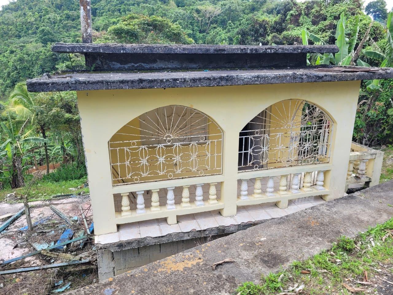 House For Sale: BROTHERS RETREAT, GARLAND, Maroon Town | $6,500,000 | Keez