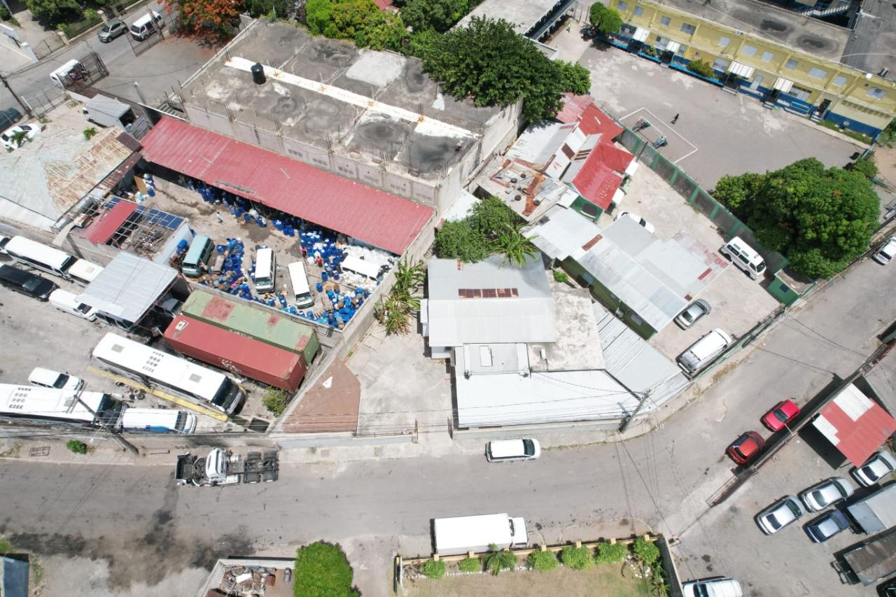 Offices / Commercial Bldg For Sale: PARRY ROAD, Kingston 10 ...