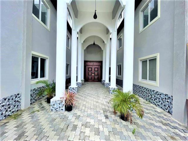 Apartment For Rent: RUSSELL HEIGHTS, Kingston 8 | $2,200 | Keez