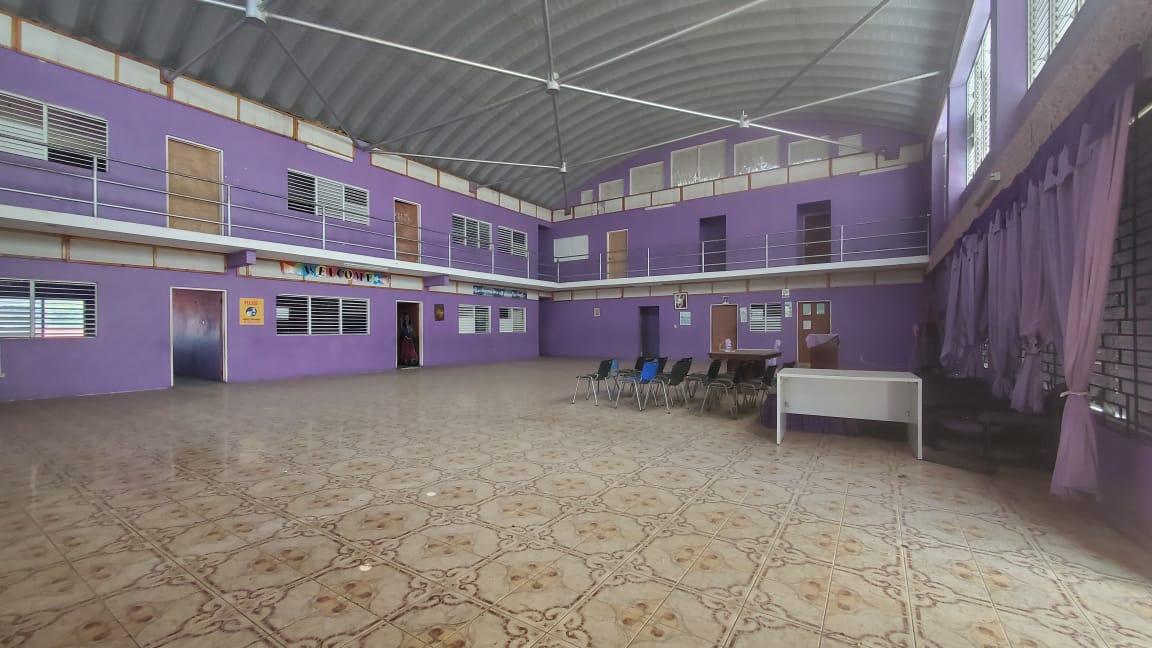 Offices / Commercial Bldg For Sale: ROSEMOUNT PEN, COKE AVE, MONTEGO ...