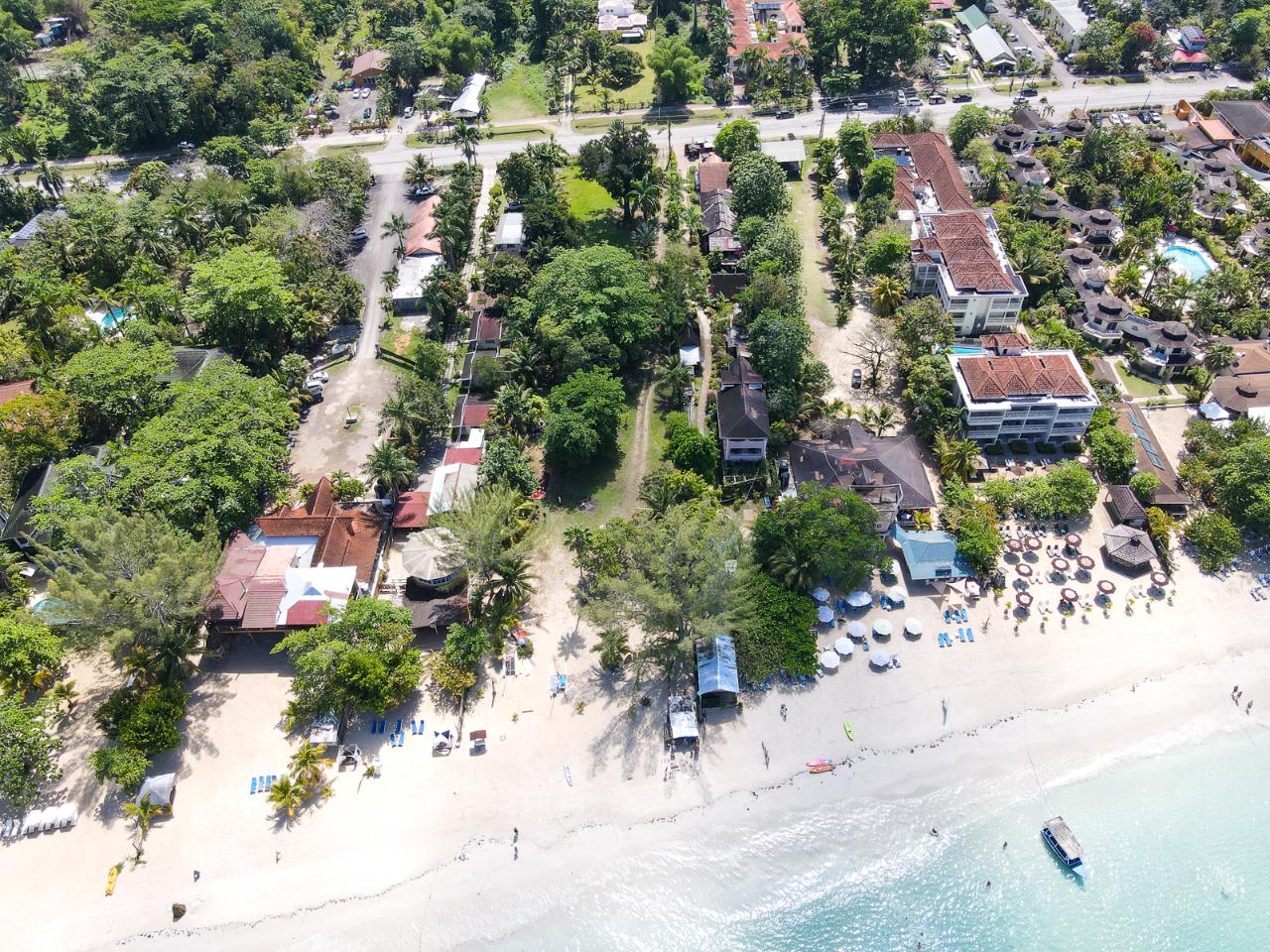 Resort / Villa For Sale: NORMAN MANLEY BOULEVARD, Negril | $2,600,000 ...