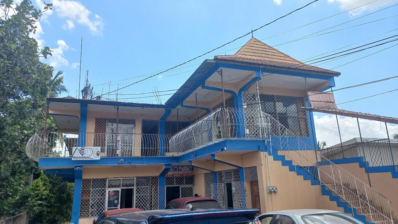 Offices / Commercial Bldg For Sale: FLETCHERS AVENUE, Linstead ...