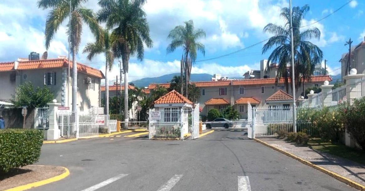 Apartment For Sale: CONSTANT SPRING ROAD, 2686 | $18,000,000 | Keez