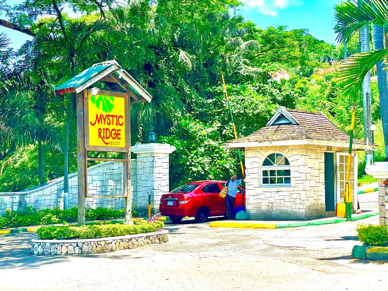 Resort / Villa For Sale: MYSTIC RIDGE, Ocho Rios | $275,000 | Keez
