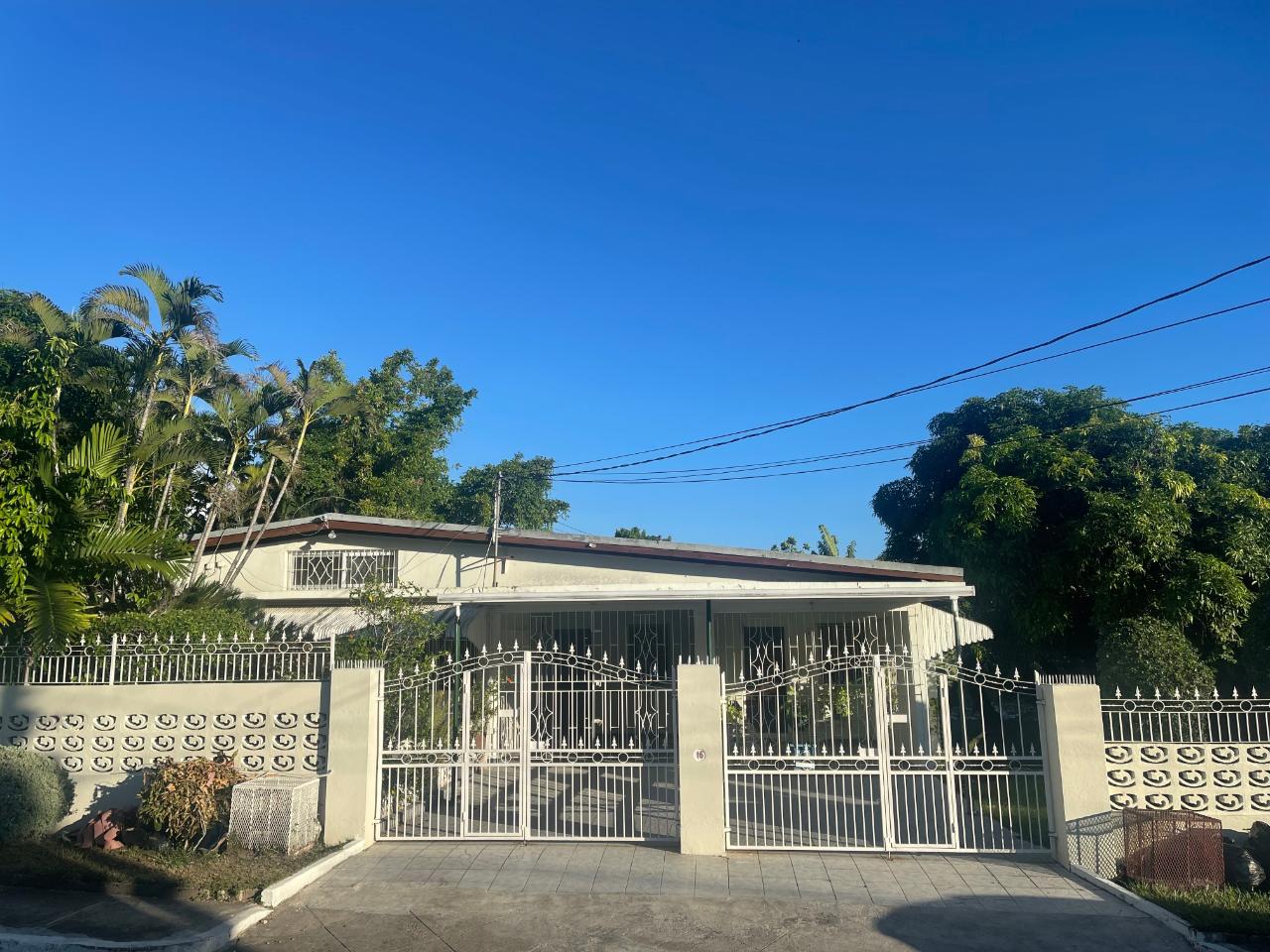 House For Rent: PENNANT TERRACE, Red Hills | $80,000