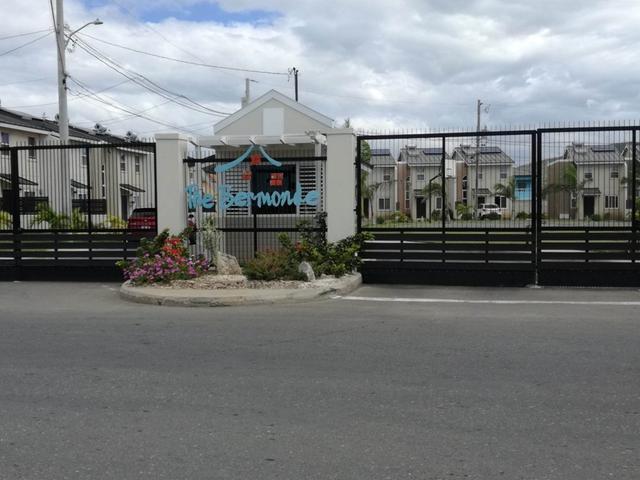 Townhouse For Rent: THE BERMONDE, 1894 | $130,000 | Keez