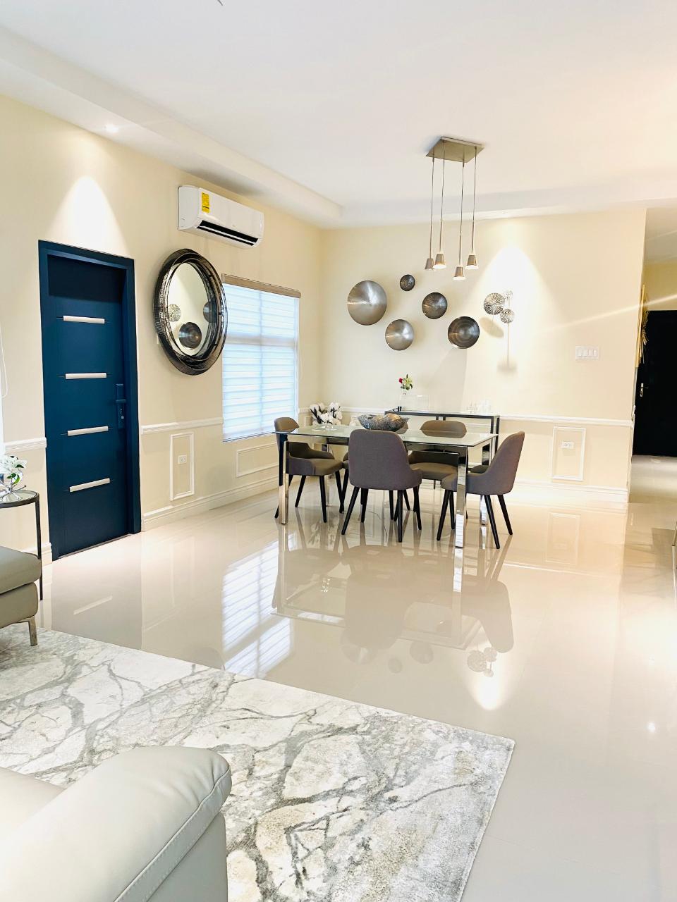 House For Rent: PYRAMID POINT, Ocho Rios | $4,000 | Keez