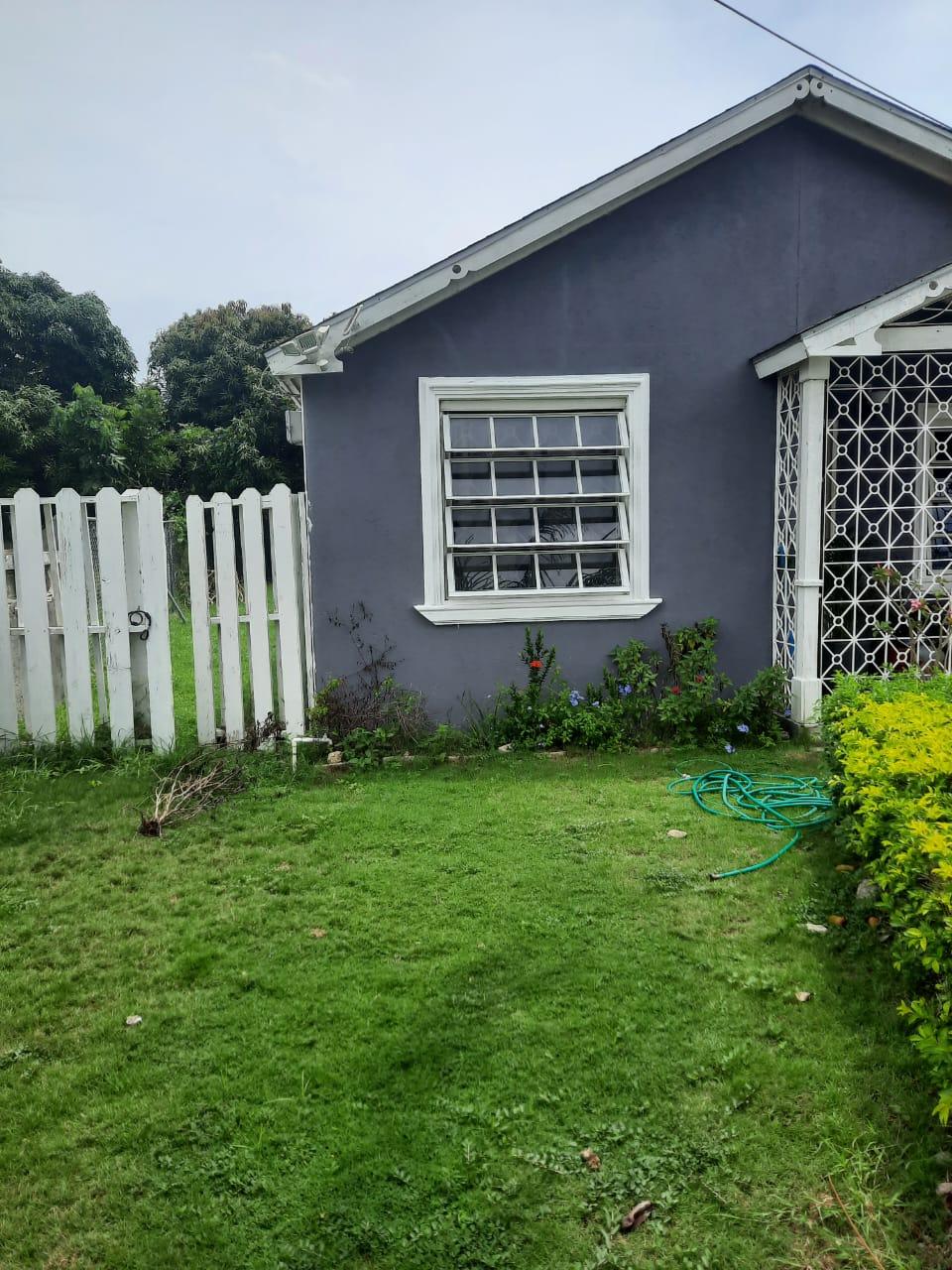 House For Rent: MAGIL PALMS, Spanish Town | $95,000 | Keez