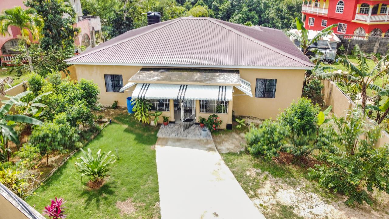 House For Sale: SANTA MARIA, SANTA MARIA | $36,000,000 | Keez