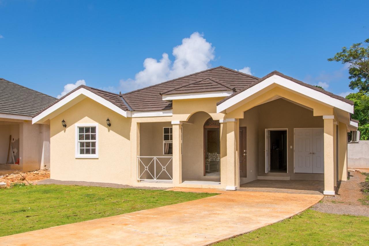 House For Sale: MANGO VALLEY ROAD, 993 | $300,371 | Keez