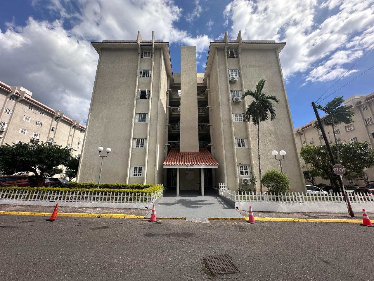 Apartment For Sale: CONSTANT SPRING ROAD, Constant Spring P.O ...