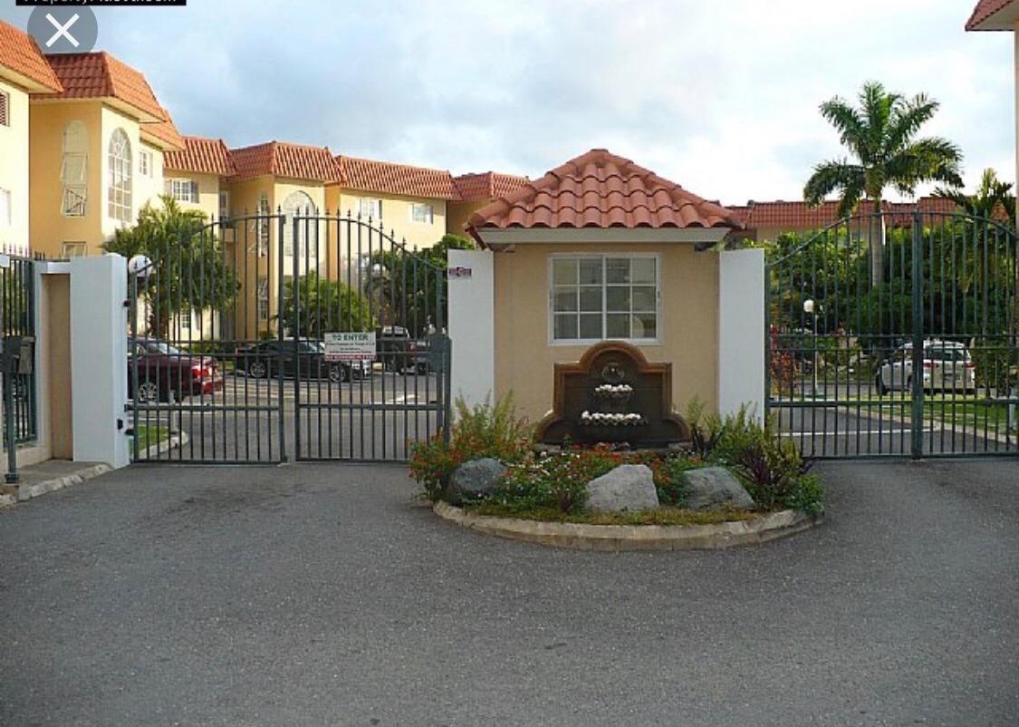 Apartment For Rent: RED HILLS RD, CALABAR MEW, Kingston 19 | $170,000 ...