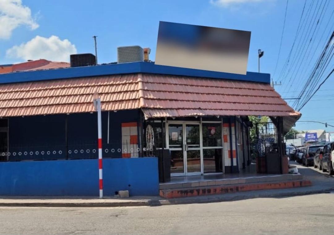 Offices / Commercial Bldg For Sale: MOLYNES ROAD, Kingston 20 ...