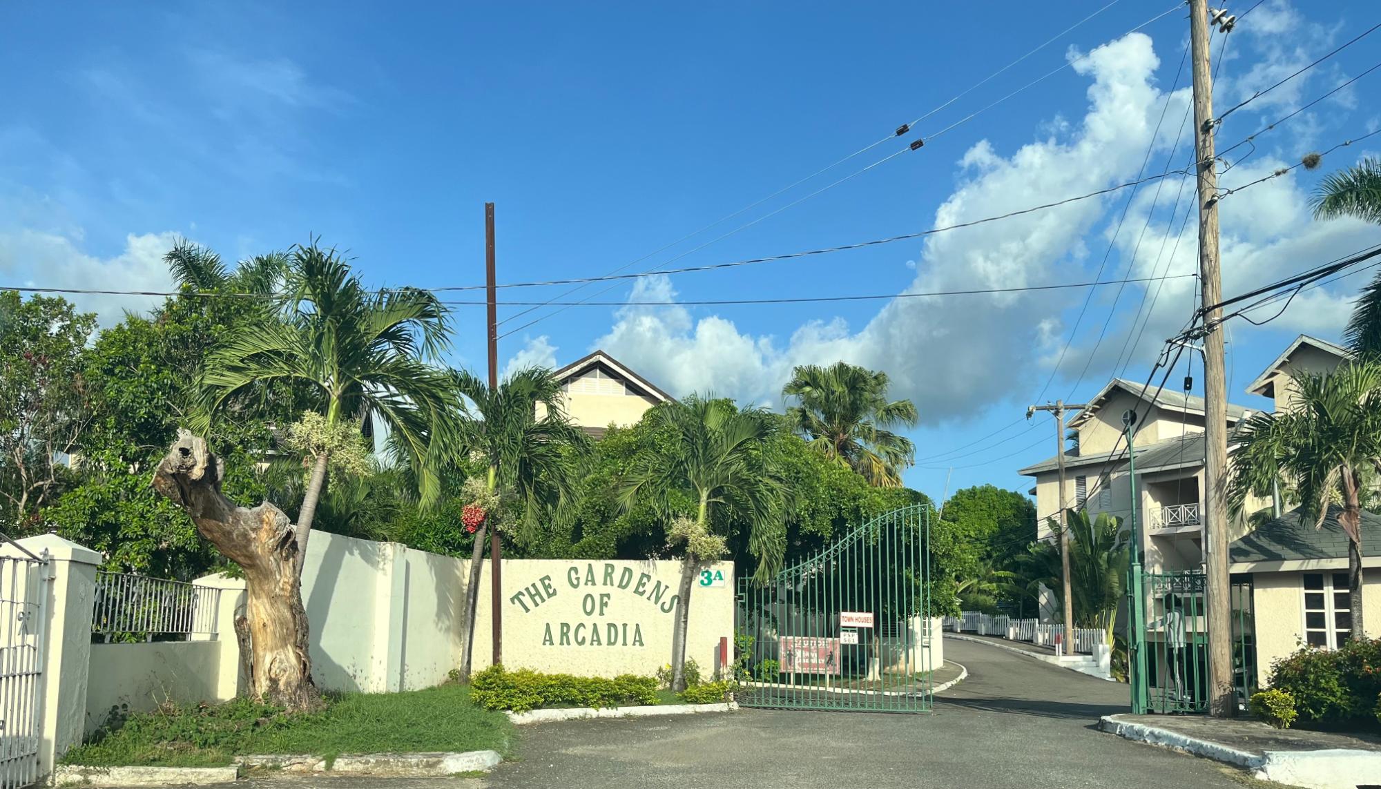 Townhouse For Rent: 3A TORRIE AVENUE, Kingston 8 | $240,000 | Keez