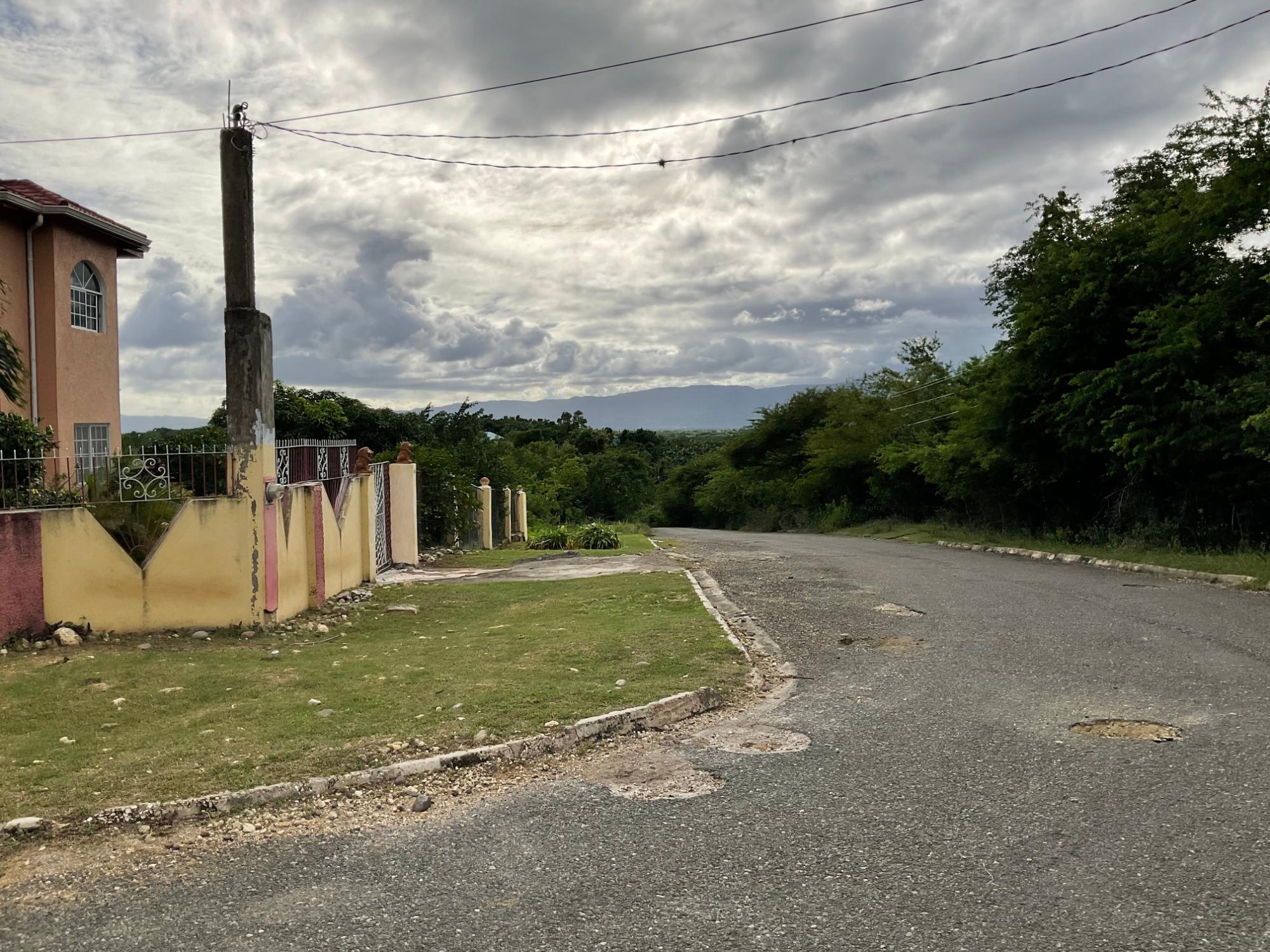 House For Sale: SHECKLES, May Pen | $145,000 | Keez