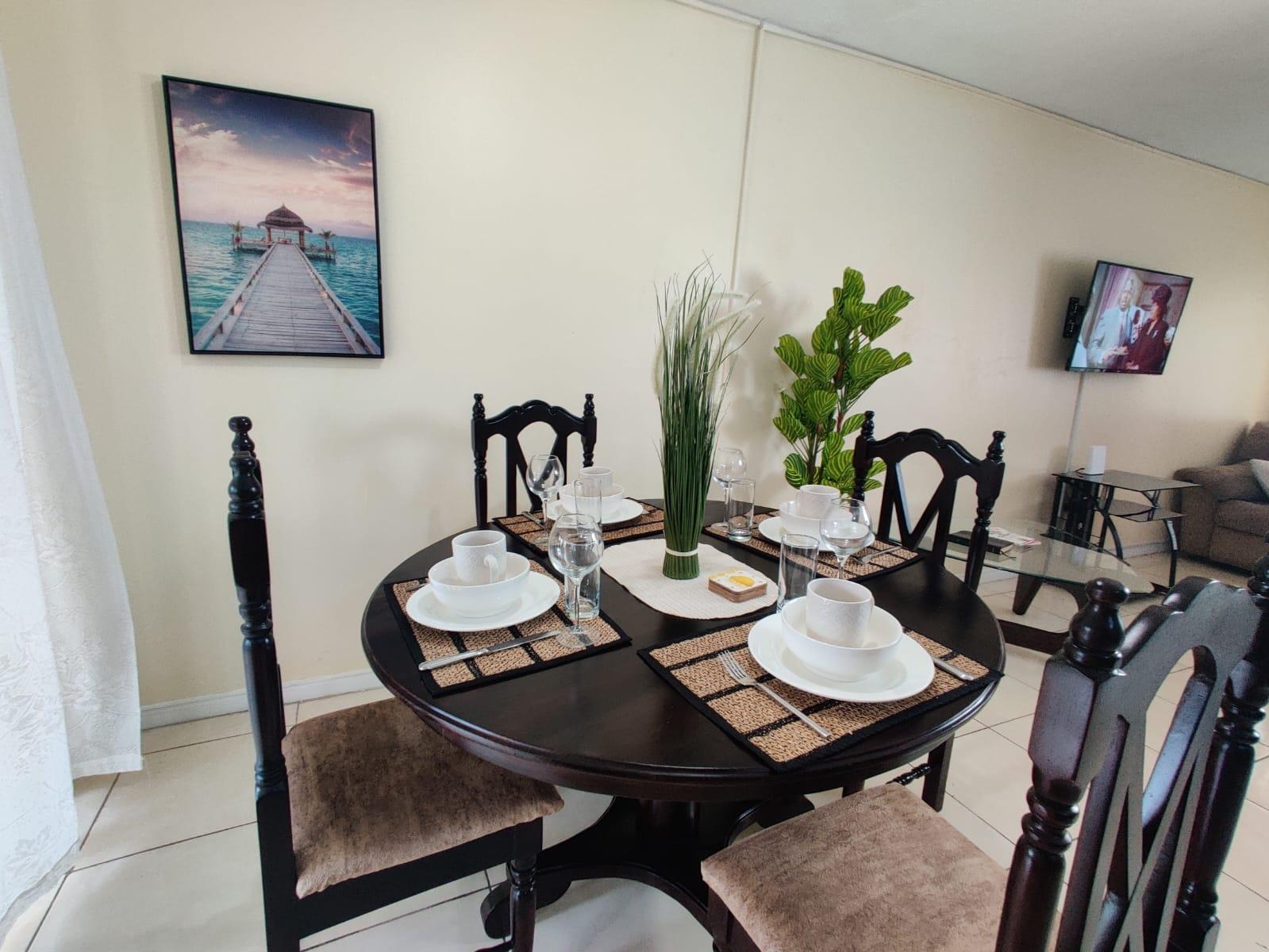 Townhouse For Rent: SANDOWN PALMS, Sandown Park | $150,000 | Keez