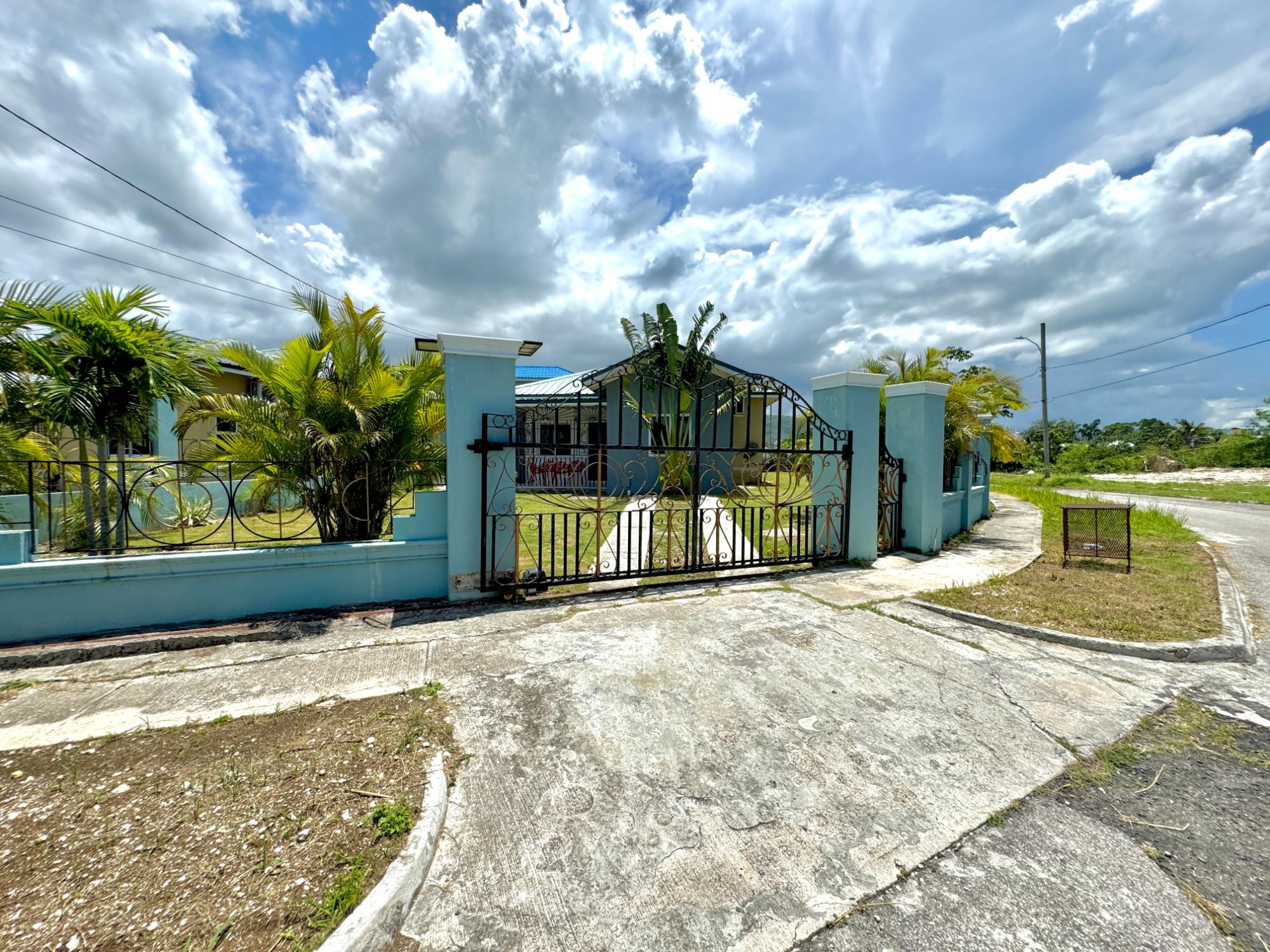 House For Rent: MEADOWS OF IRWIN, Irwin | $1,400 | Keez