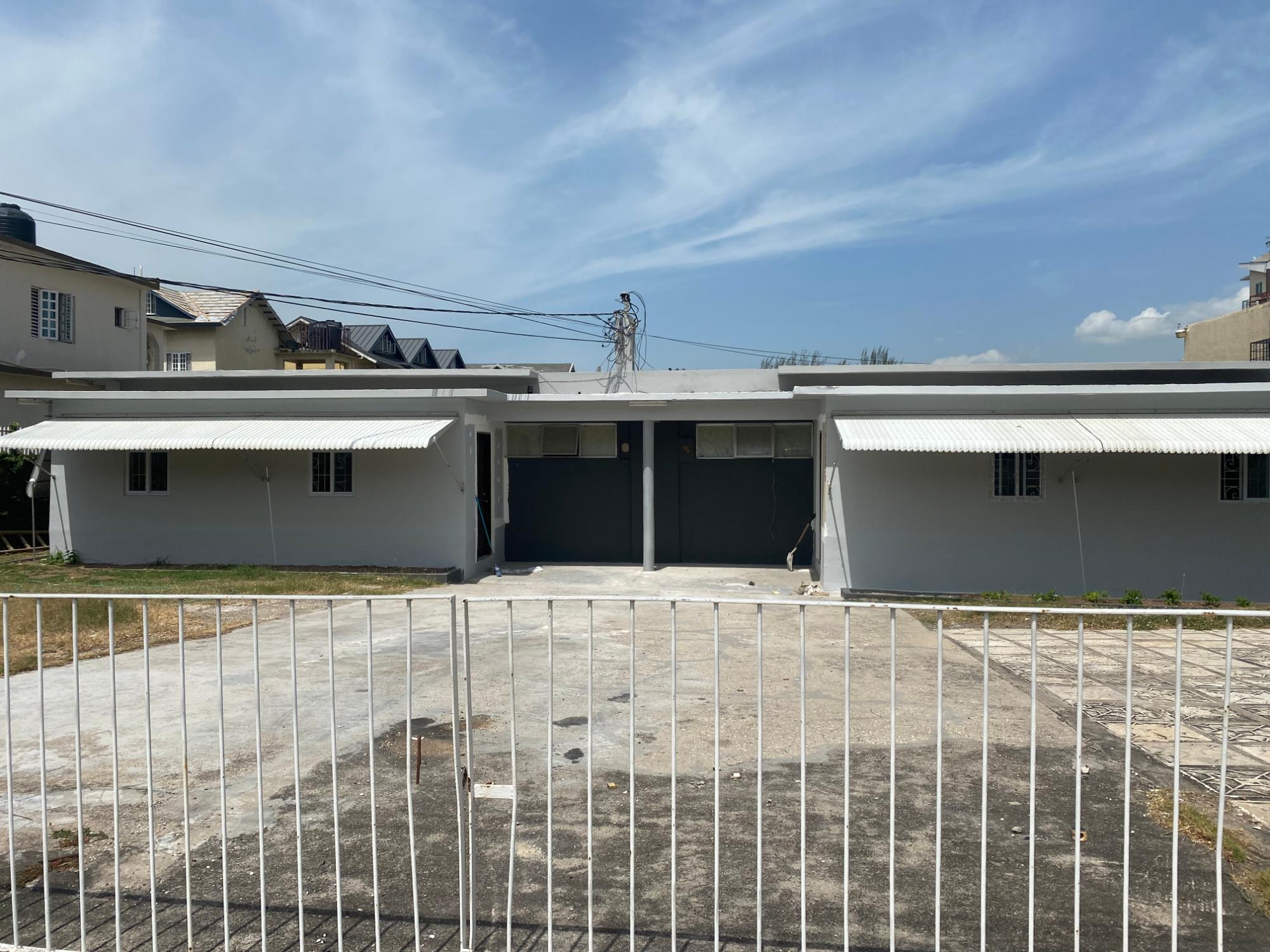 Offices / Commercial Bldg For Rent: CARVAHLO DRIVE, Kingston 10 ...