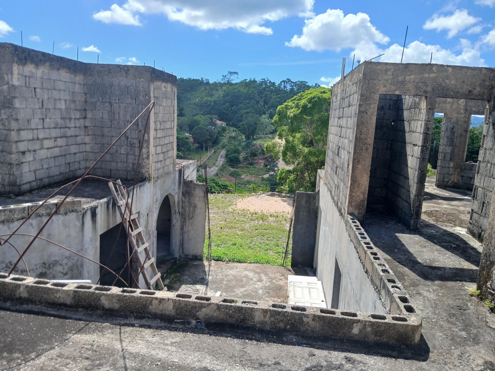 House For Sale: MCKINLEY, BRUMALIA, Mandeville | $59,500,000 | Keez