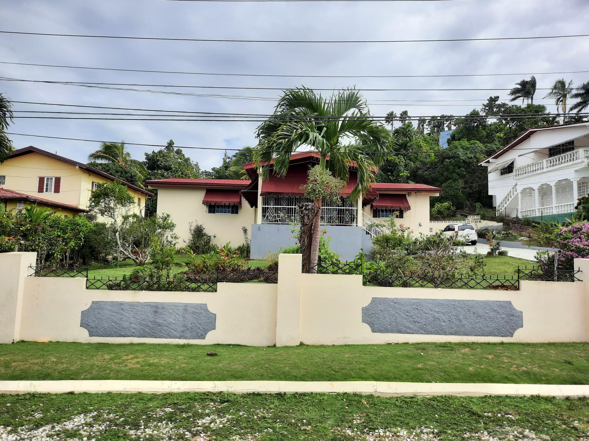 House For Sale: GORDON CLOSE, MANDEVILLE, Mandeville | $35,000,000 | Keez