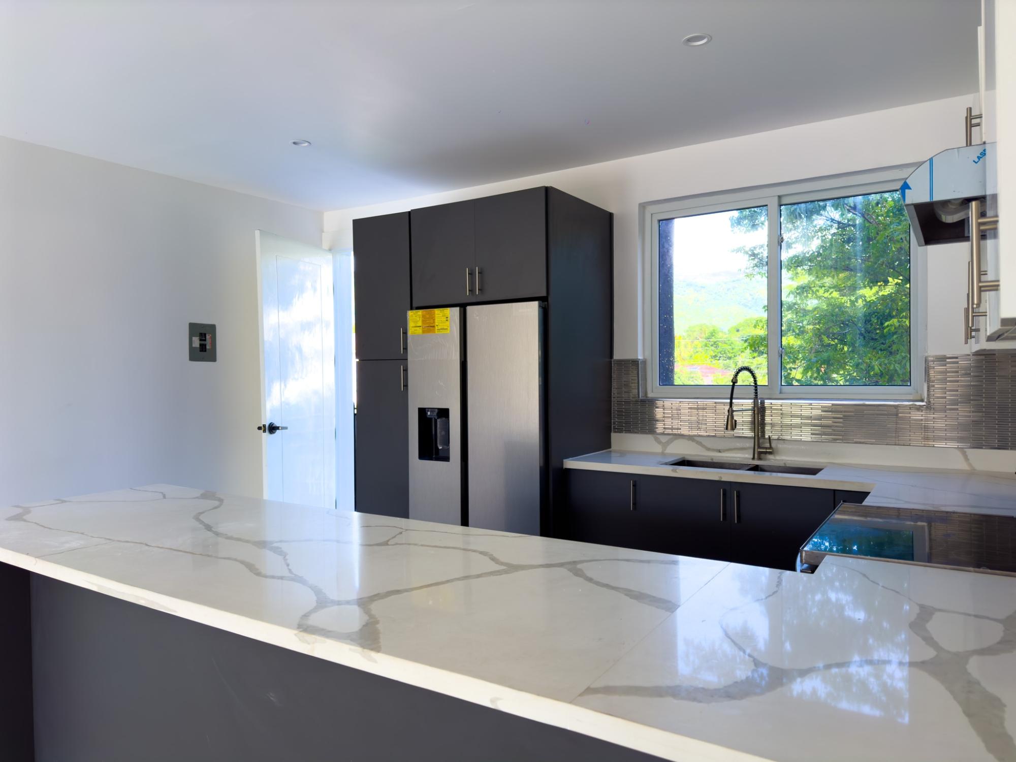 Apartment For Rent: OTTAWA AVENUE, Kingston 6 | $2,000 | Keez