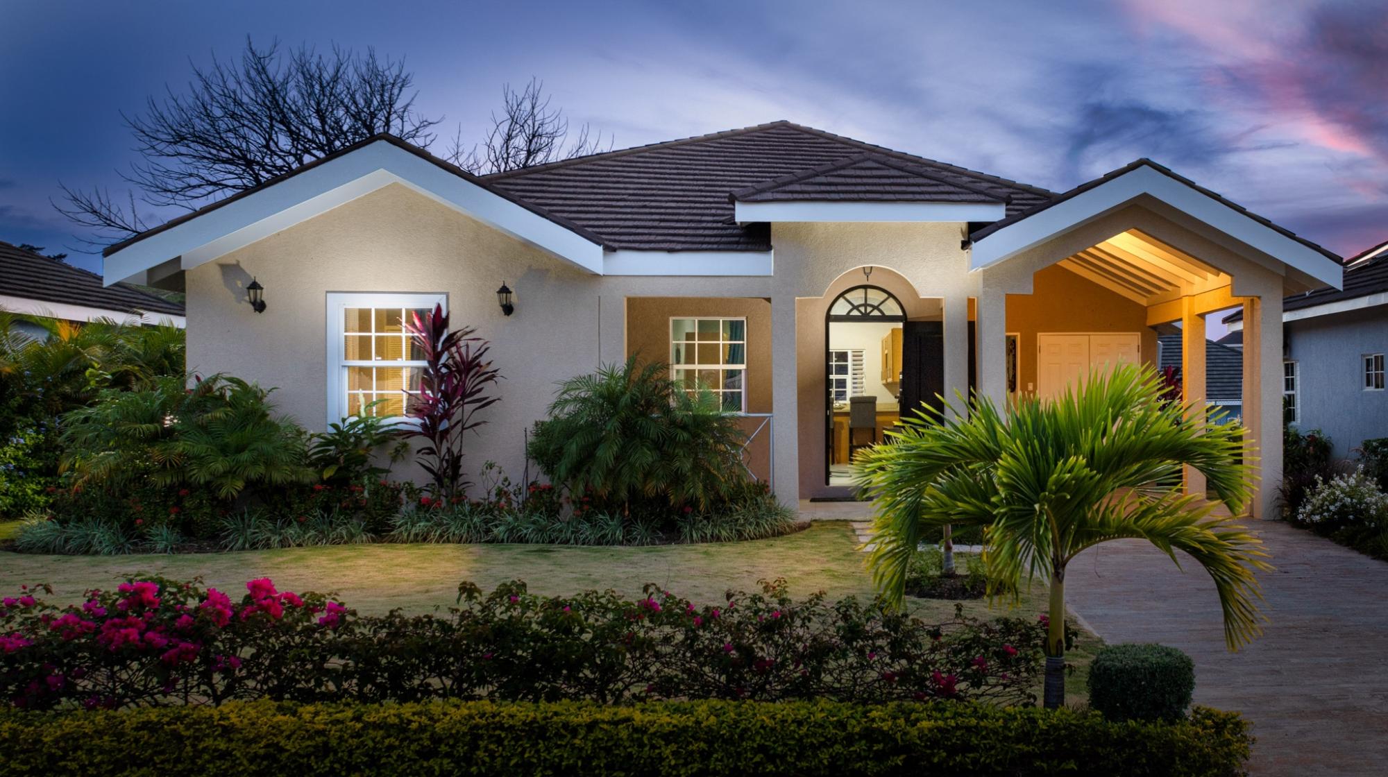 House For Sale: HUDDERSFIELD AVENUE , TOW, Tower Isle | $374,000 | Keez