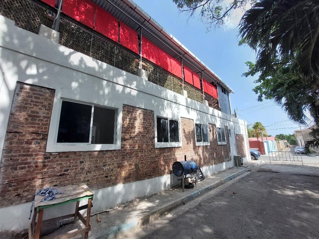Offices / Commercial Bldg For Rent: RUM LANE, KINGSTON | $750 | Keez