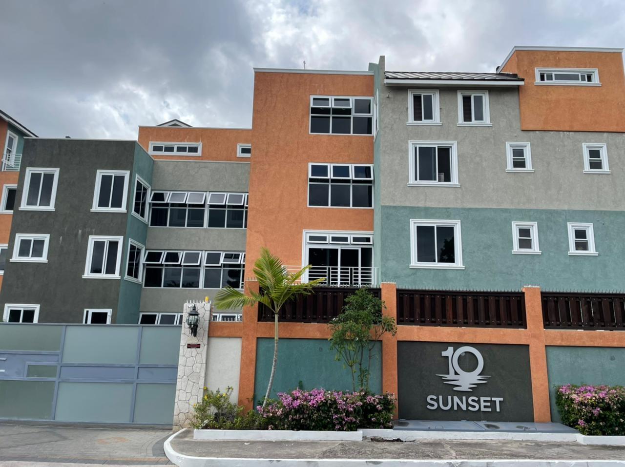 Apartment For Rent: SUNSET DRIVE, Kingston 10 | $1,600