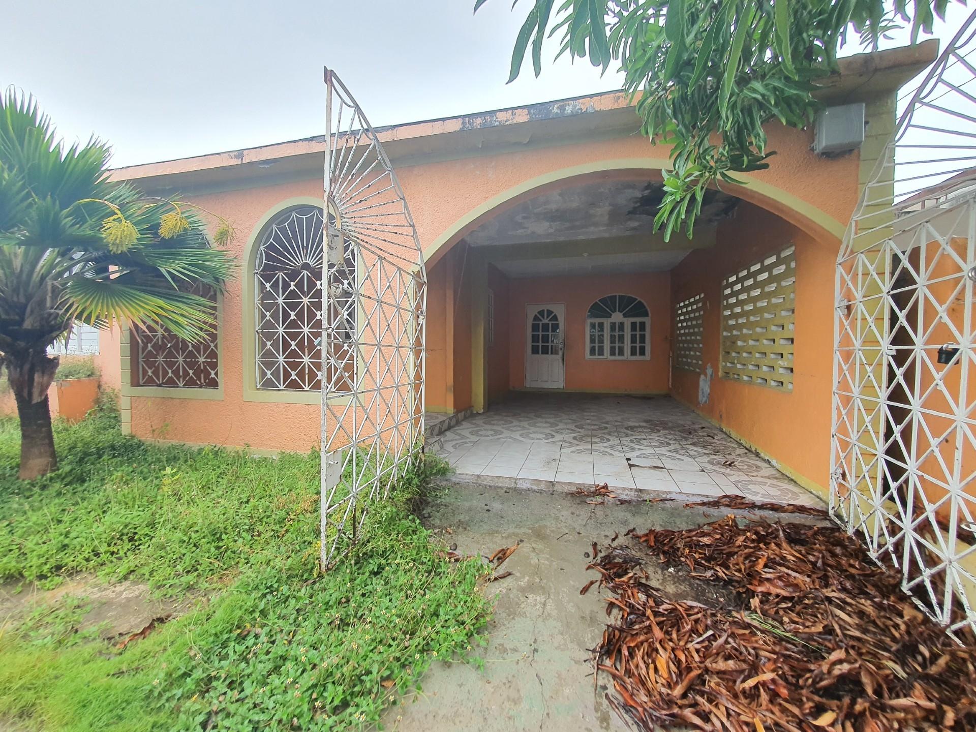 House For Sale: NORMAN TERRACE, Kingston 2 | $22,500,000 | Keez