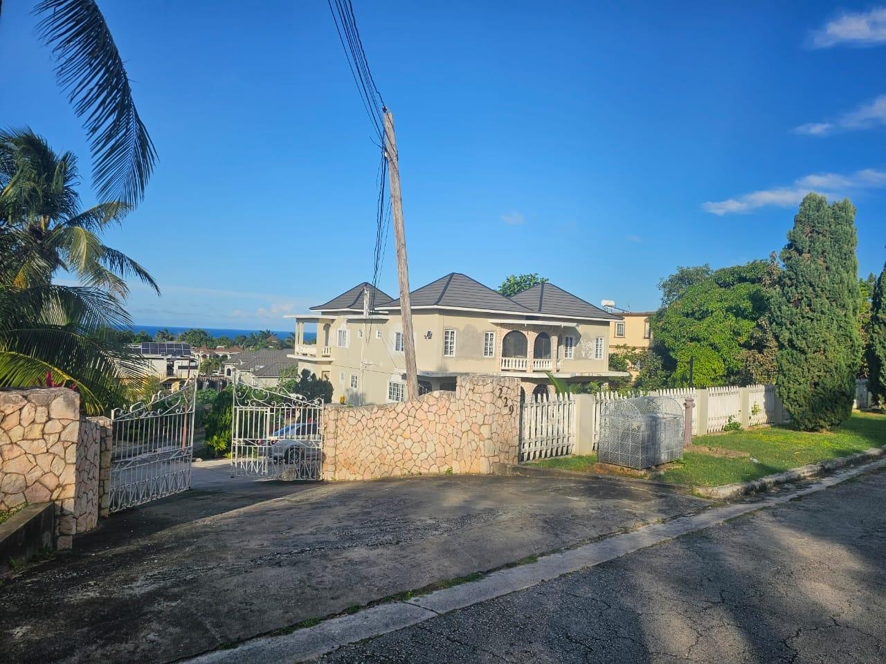 House For Rent: BRATTON ROAD IRONSHORE, Ironshore | $750 | Keez